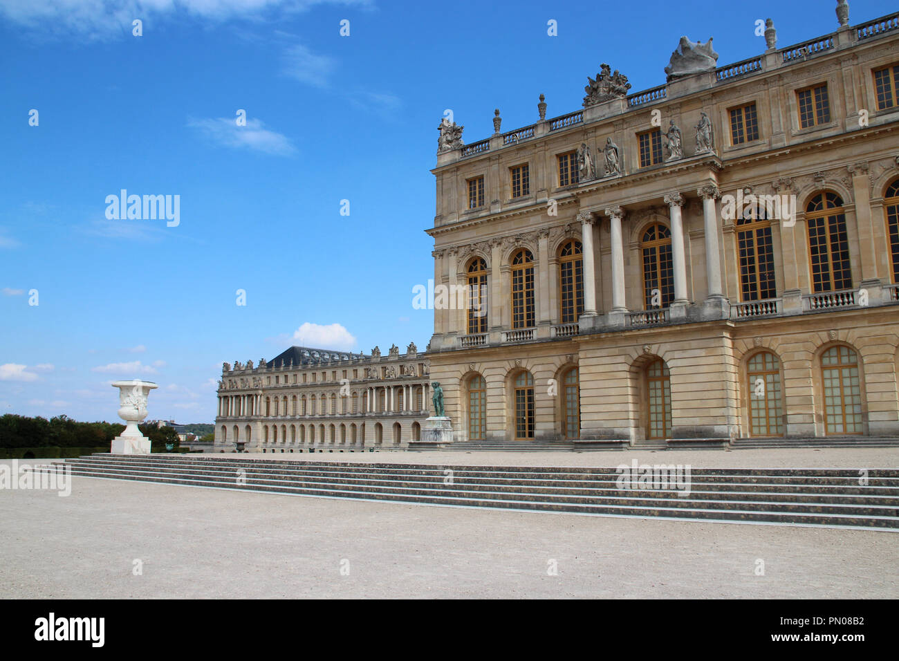 The castle of Versailles (France Stock Photo - Alamy