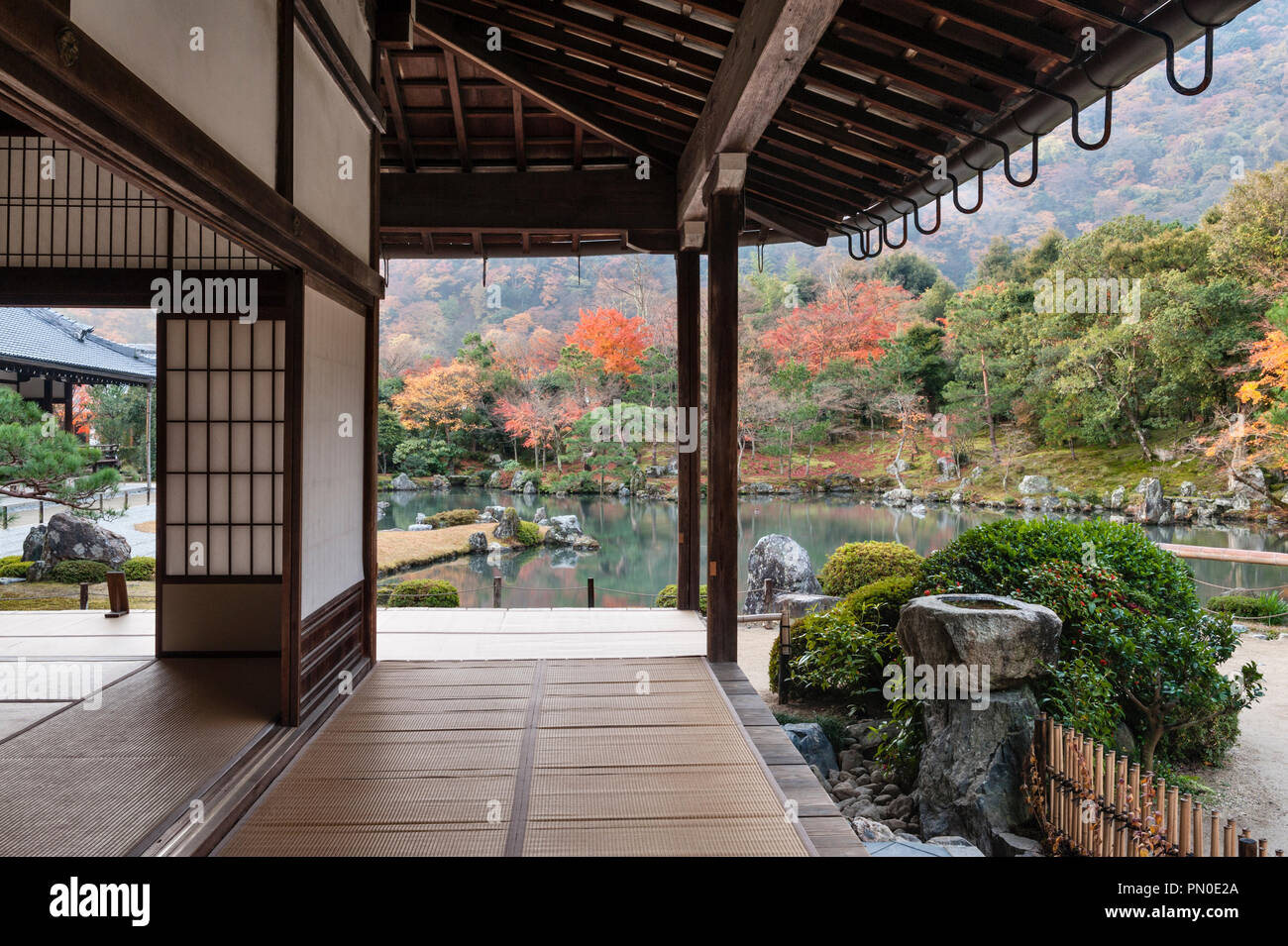 Tenryu ji temple gardens hi-res stock photography and images - Alamy