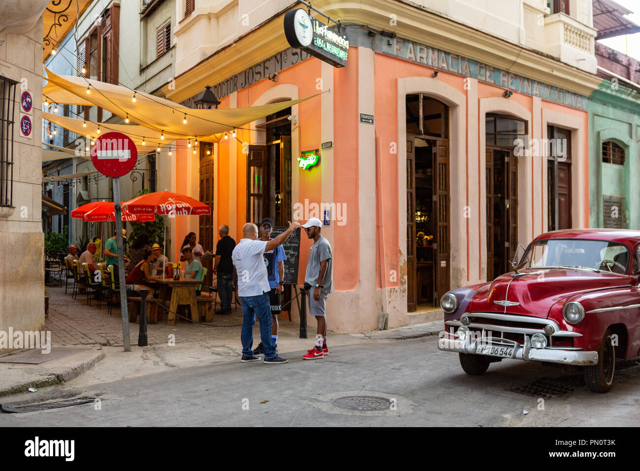 City street scene with classic car, Havana, Cuba Stock Photo - Alamy
