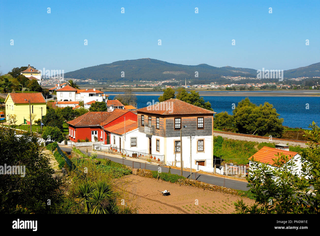 Rio mino minho hi-res stock photography and images - Alamy