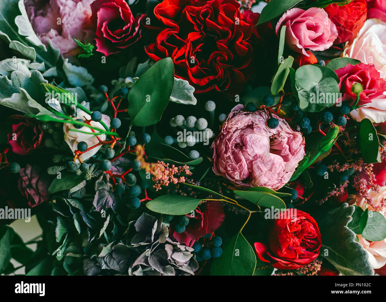 Flower arrangement Close-up photo in top view Stock Photo - Alamy