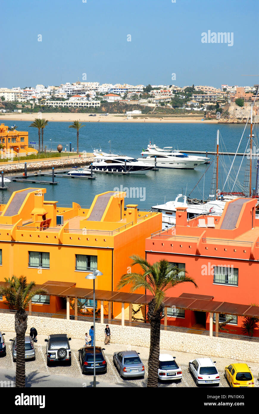 Praia da rocha boat hi-res stock photography and images - Alamy