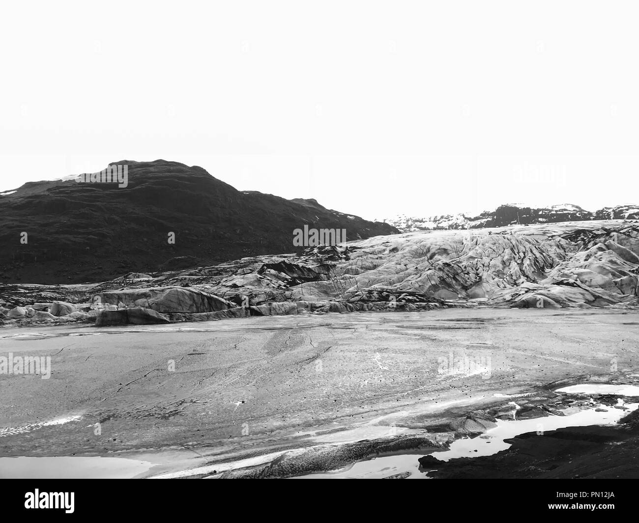 cabin at night Stock Photo - Alamy