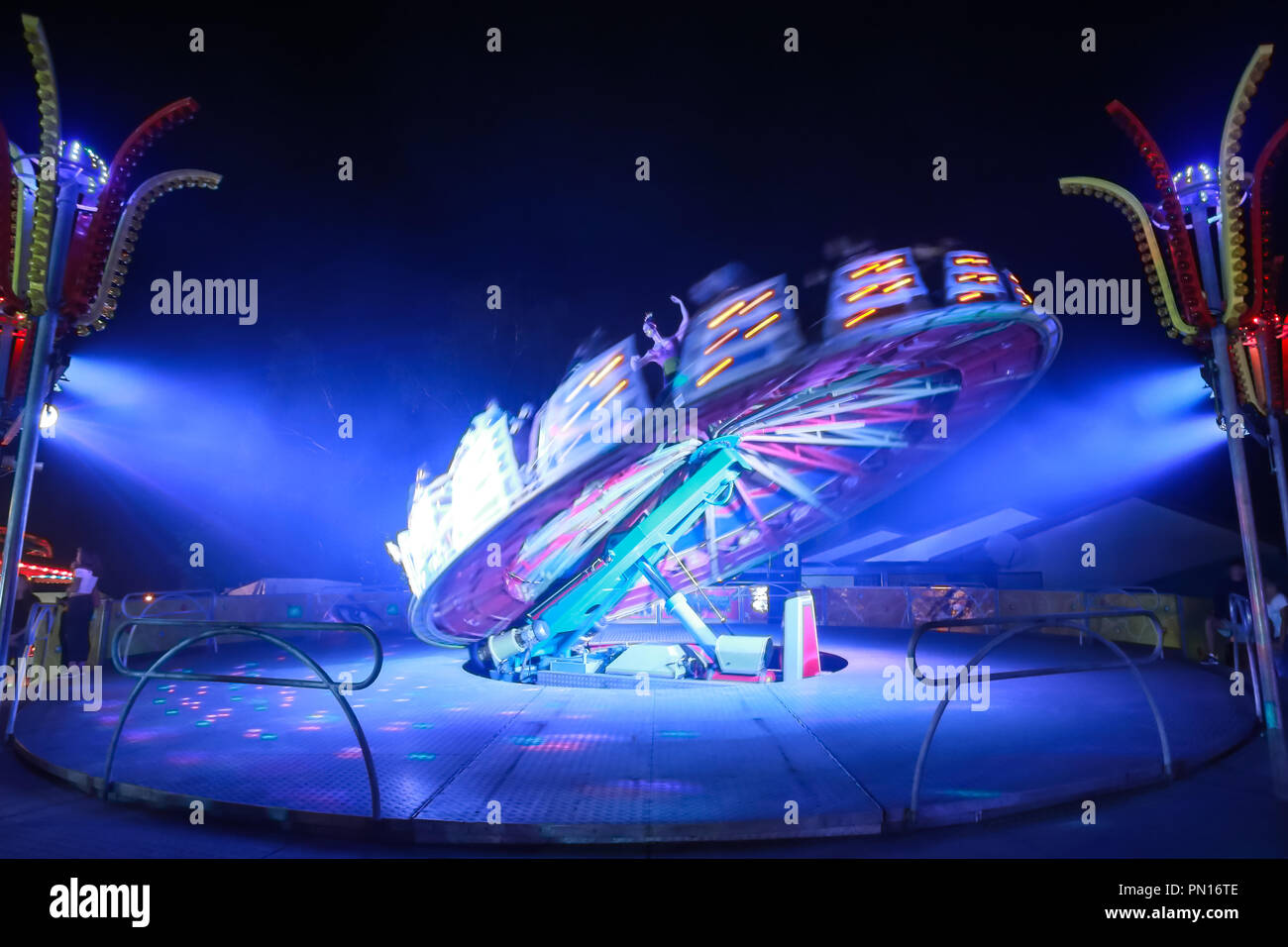 Rotating circular platform hi-res stock photography and images - Alamy