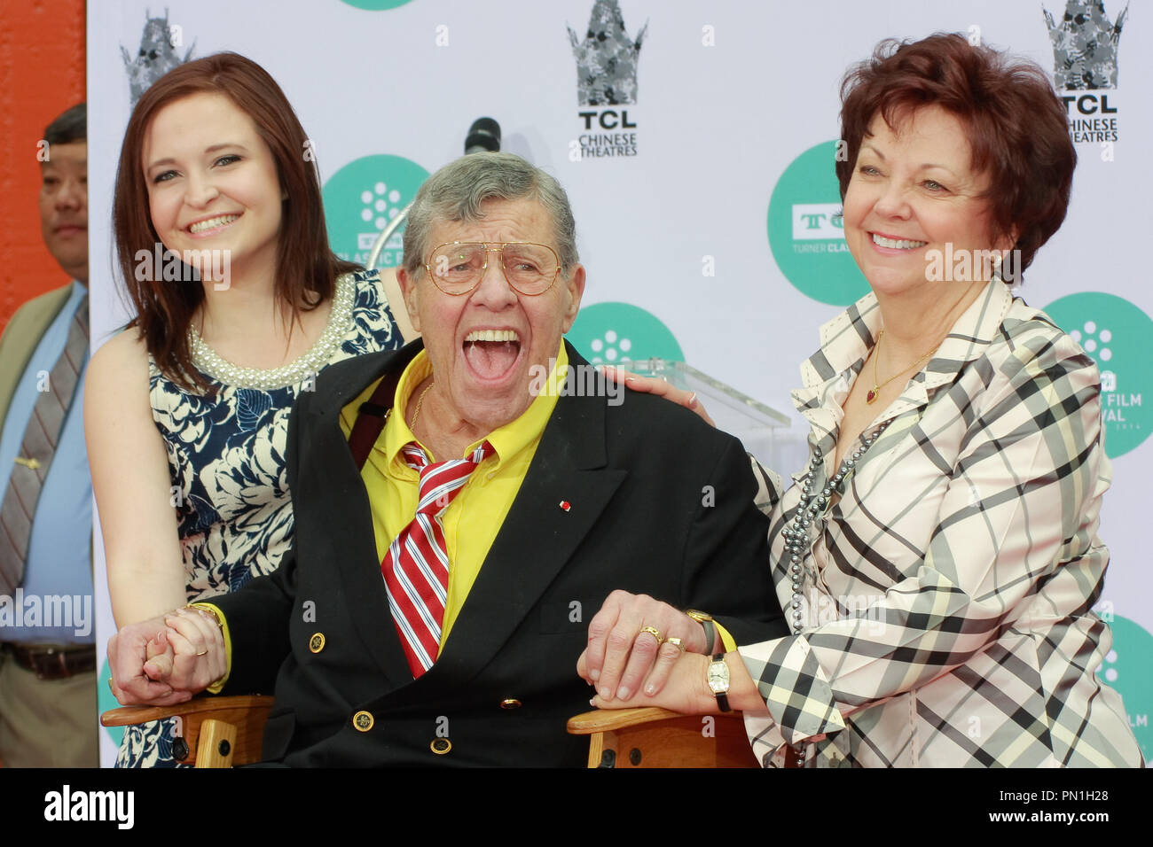 Honoring family hi-res stock photography and images - Alamy