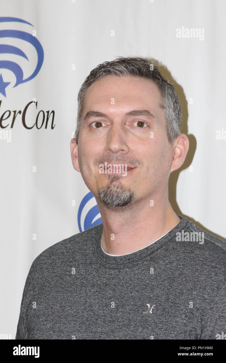 James dashner hi-res stock photography and images - Alamy