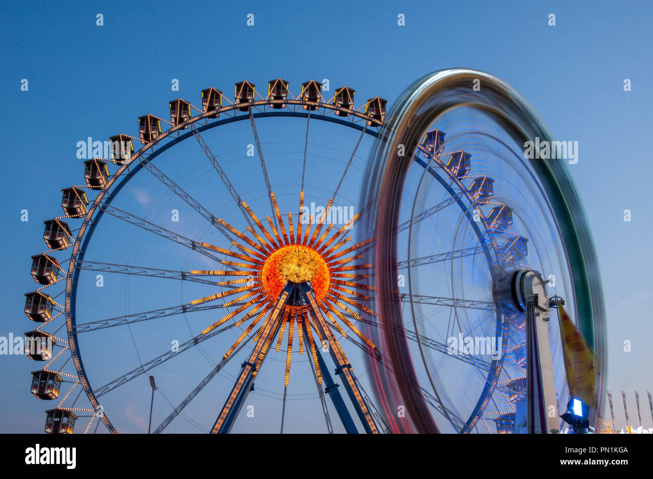 Ferris wheel oktoberfest hi-res stock photography and images - Alamy