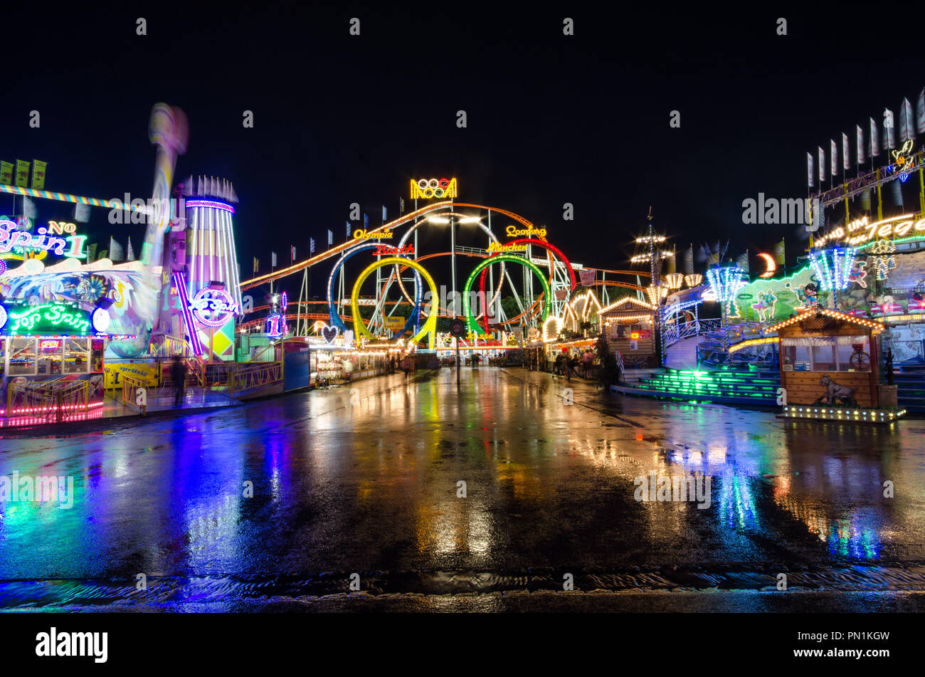 October fest munchen hi-res stock photography and images - Alamy