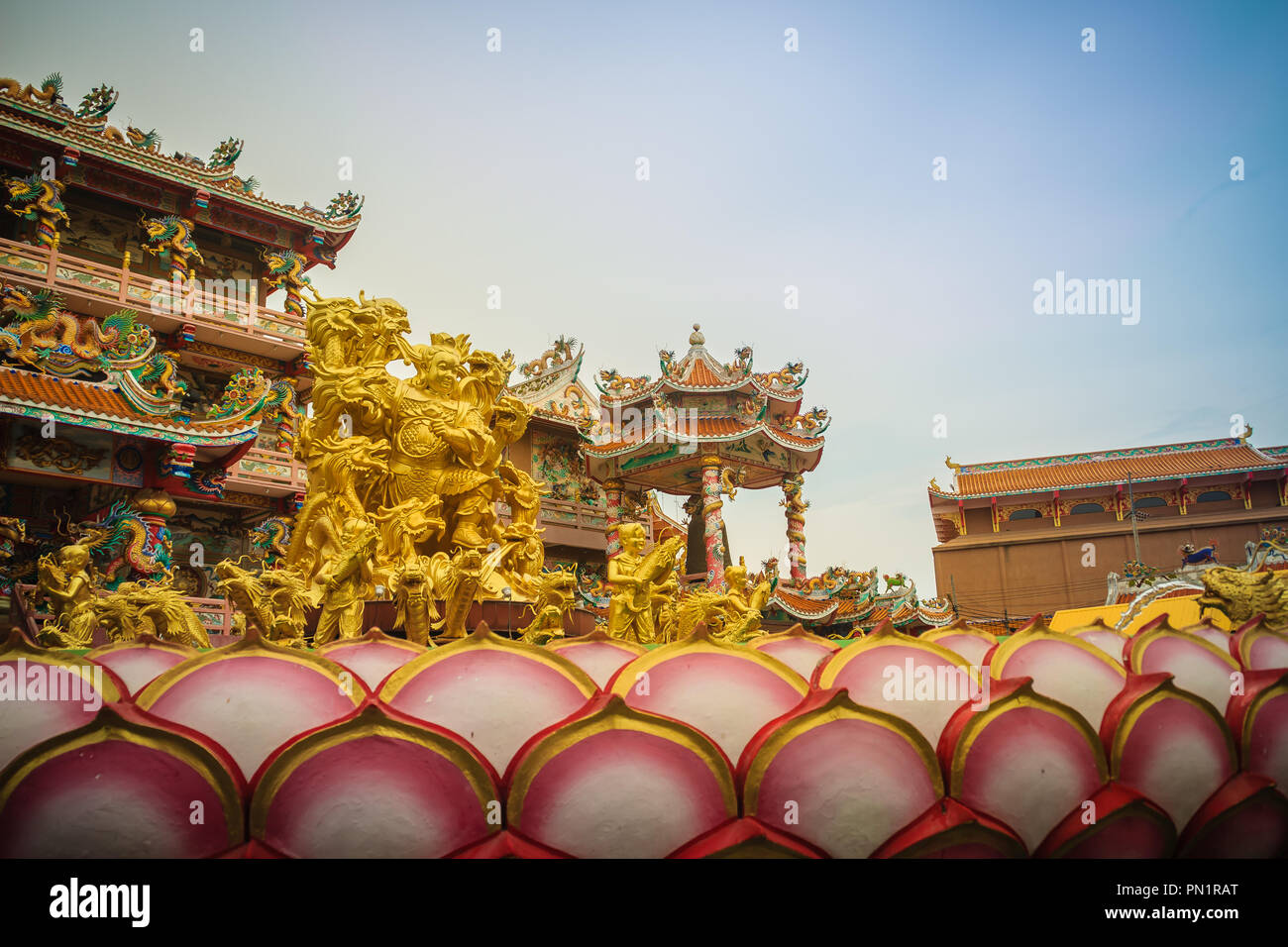 Beautiful architectural buildings at Wihan Thep Sathit Phra Kitti ...