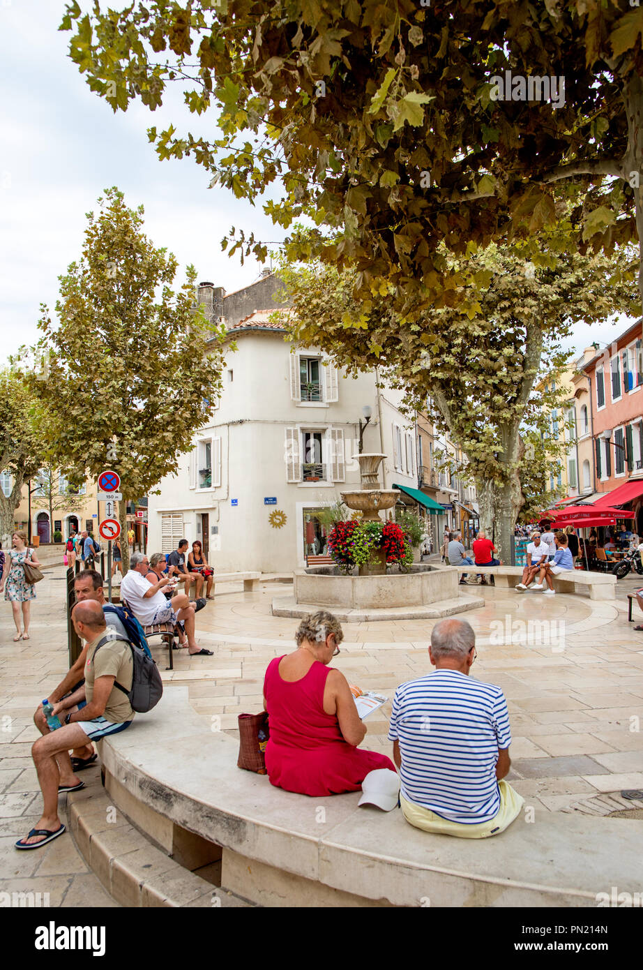 Cassis town hi-res stock photography and images - Alamy
