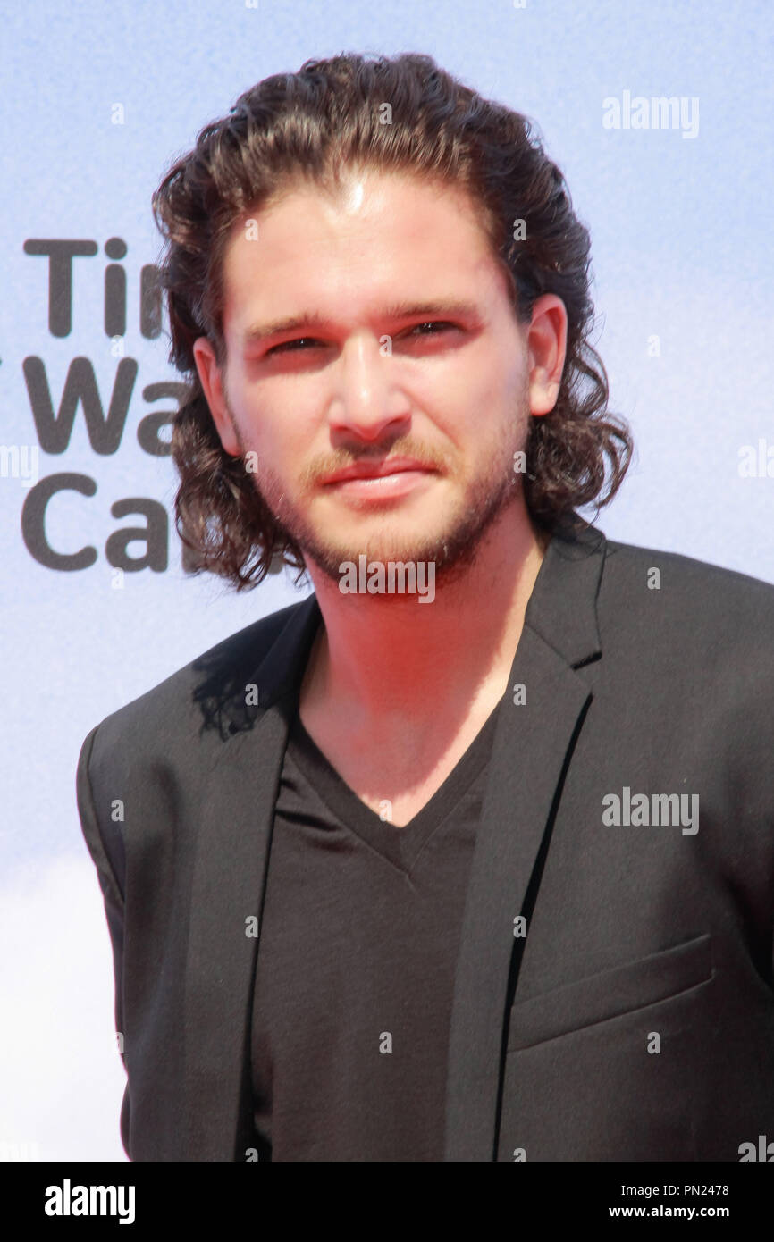 Kit Harington at the DreamWorks premiere of "How To Train Your Dragon 2 ...