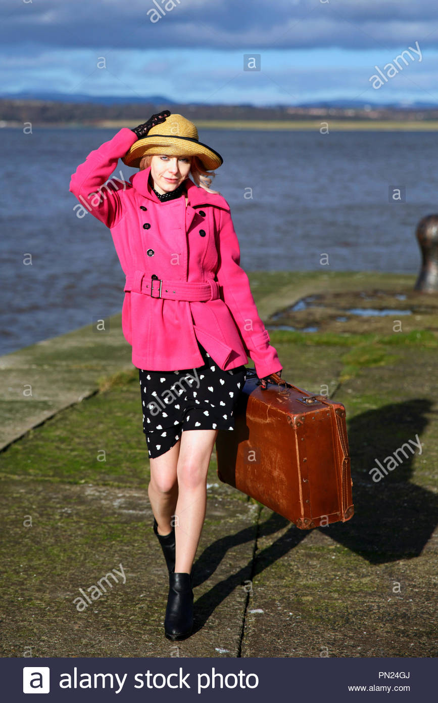 Smartly dressed woman hi-res stock photography and images - Alamy