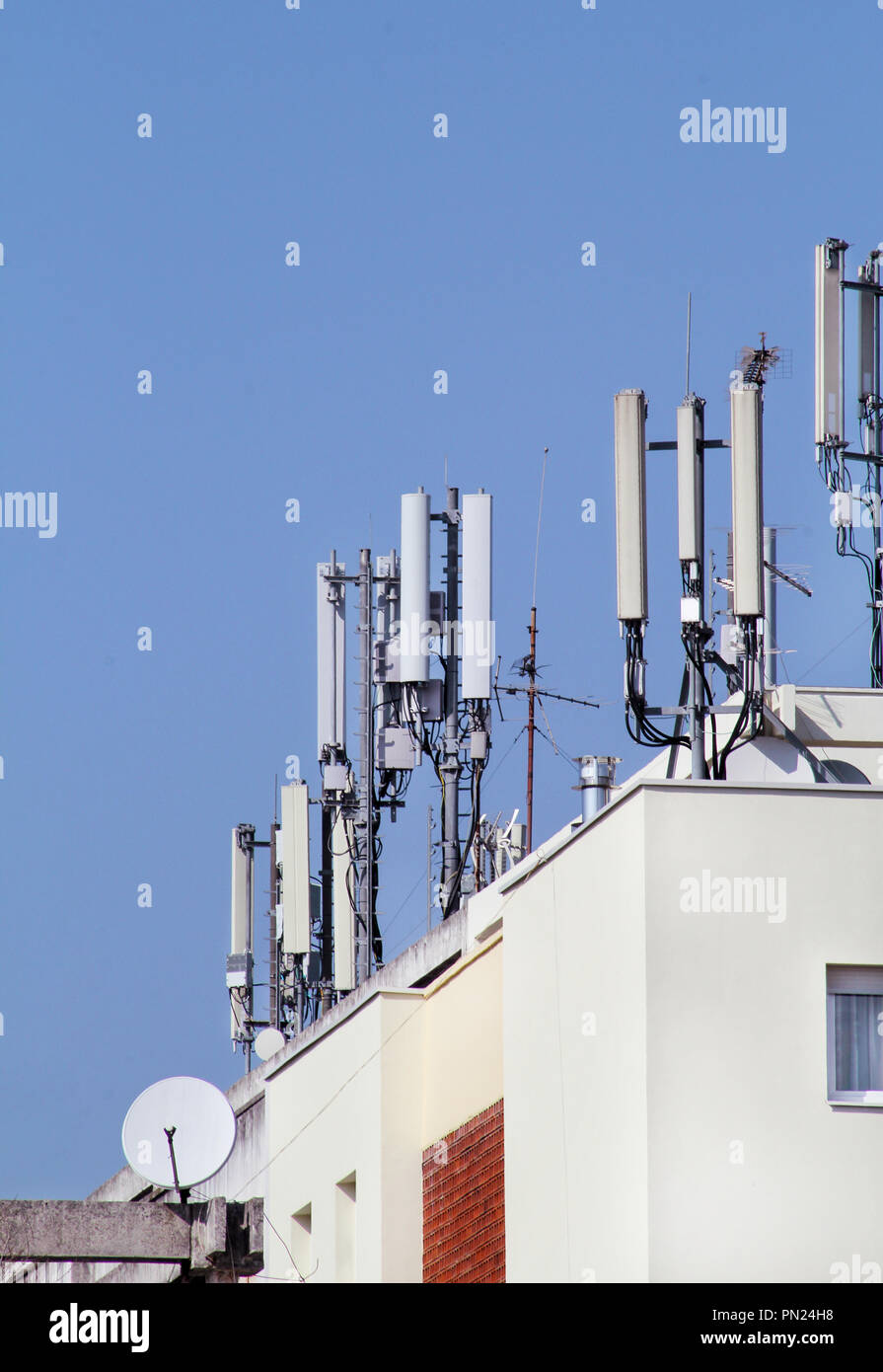 Cellular Base Station Building Equipment Stock Photos & Cellular Base ...