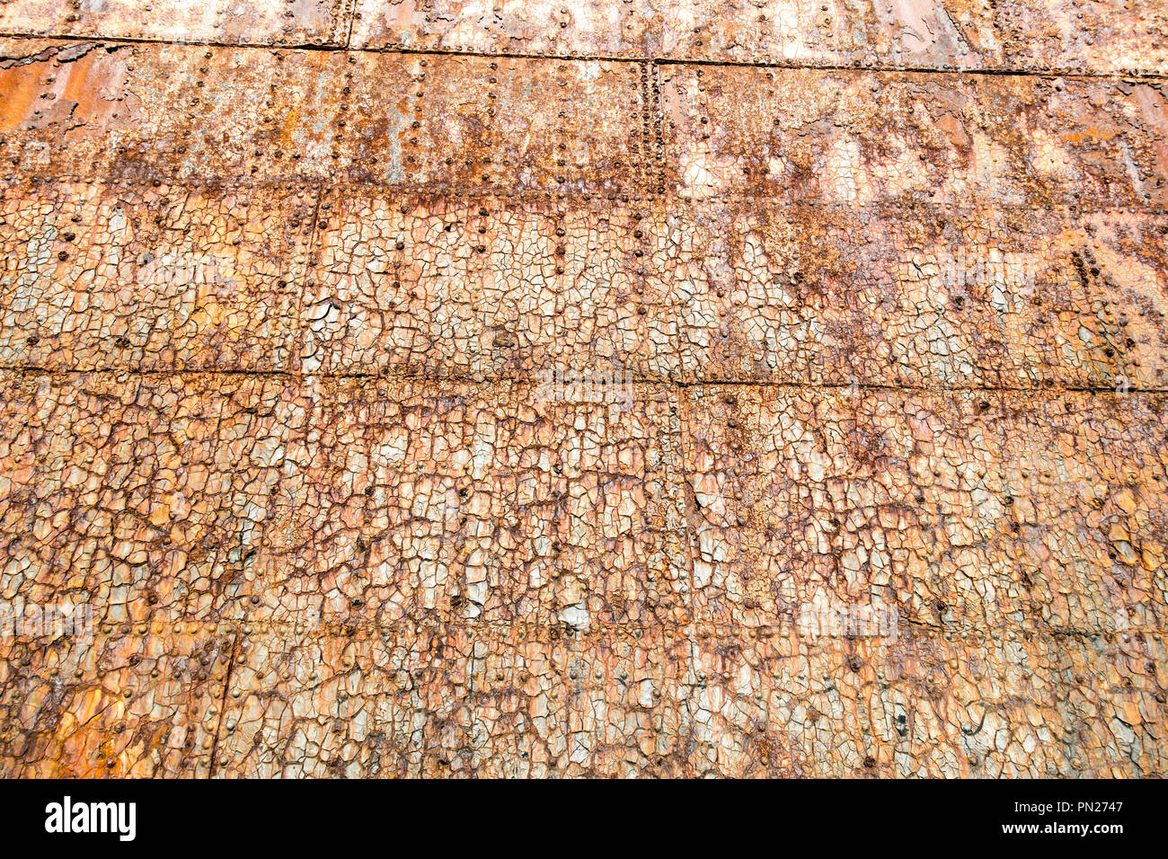 Rusty rivets hi-res stock photography and images - Alamy