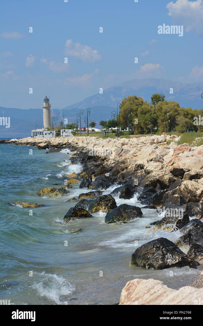 Lighthouse in greece hi-res stock photography and images - Alamy