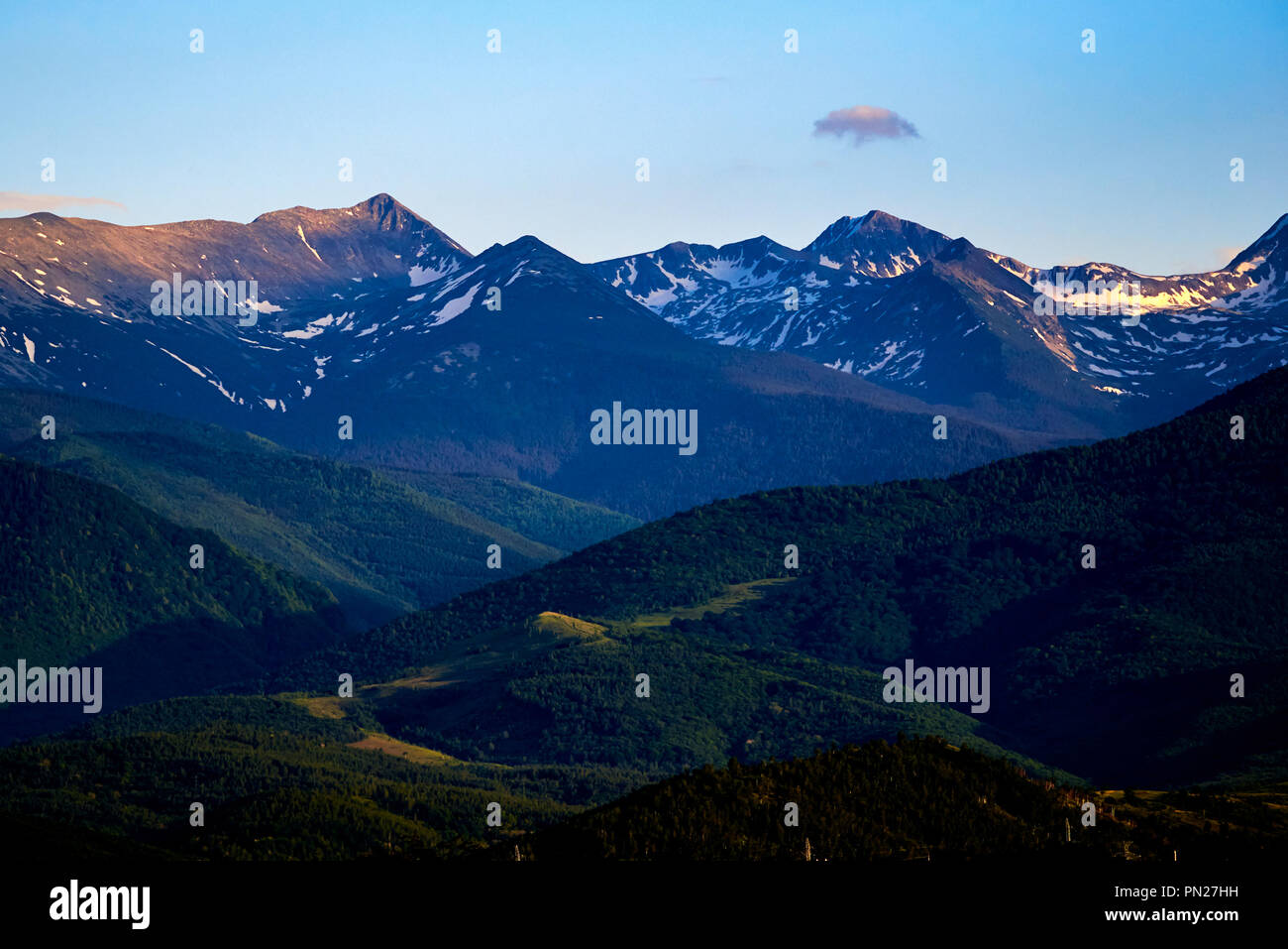 Beautiful landscape mountain hi-res stock photography and images - Alamy