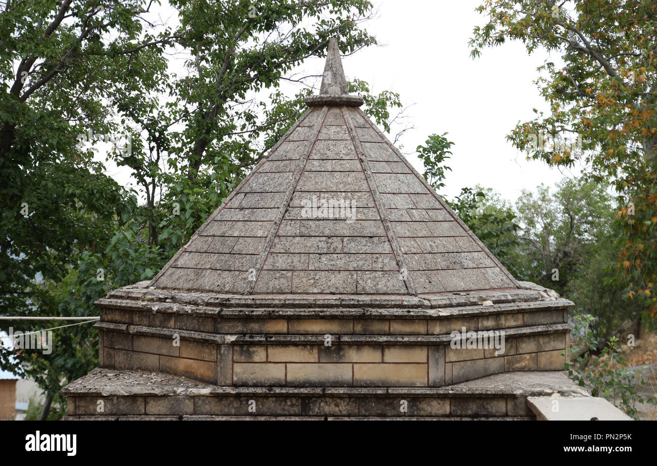 Old stone structure Stock Photo - Alamy