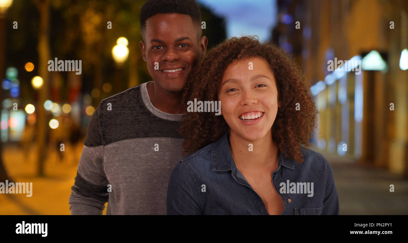African american couple paris hi-res stock photography and images - Alamy