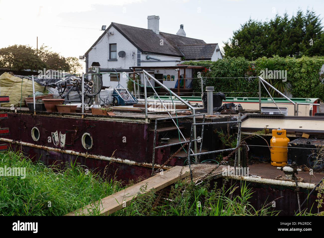 The hatch pub mcevoys hi-res stock photography and images - Alamy