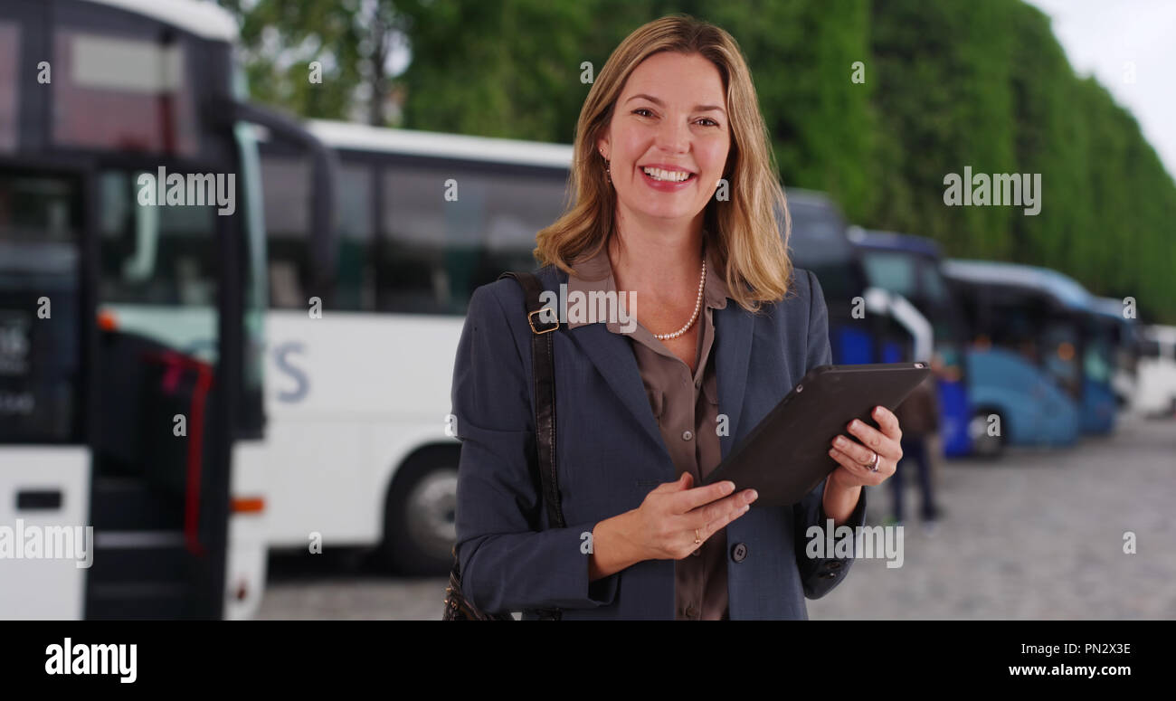 Parked tour buses hi-res stock photography and images - Alamy