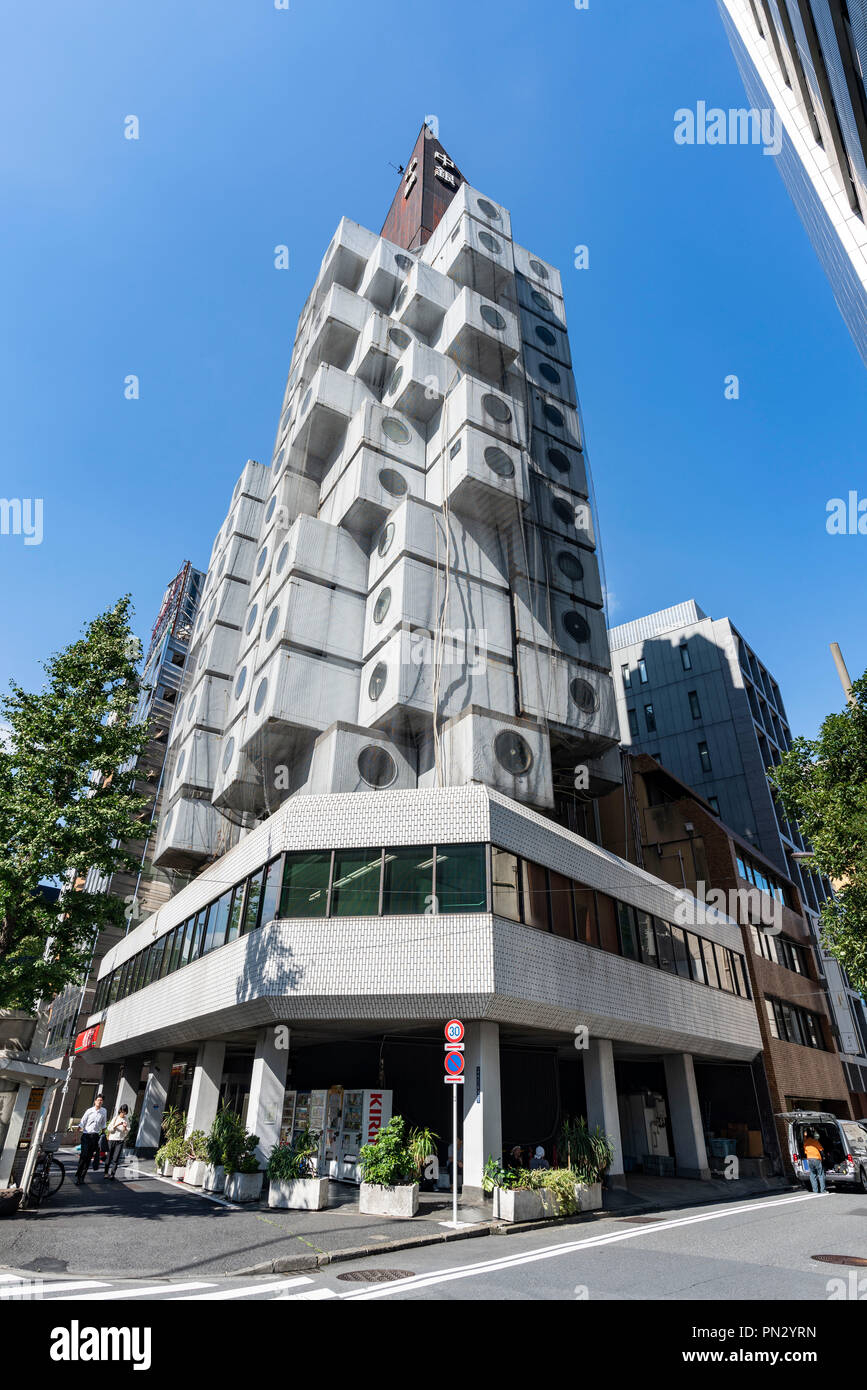 Nakagin Capsule Tower Building,Chuo-Ku,Tokyo,Japan. Built in 1972 ...
