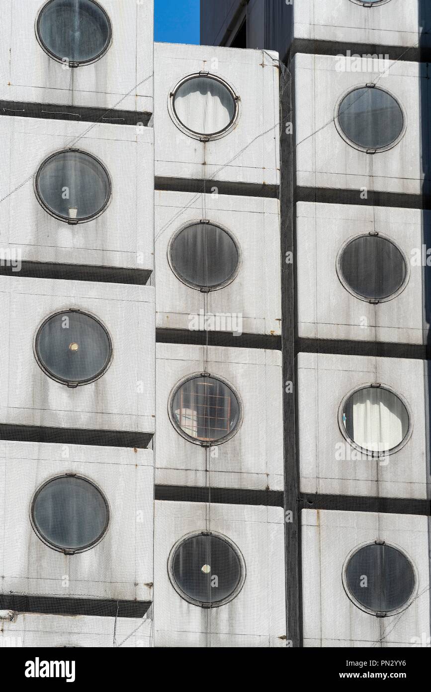 1970s tokyo tower hi-res stock photography and images - Alamy