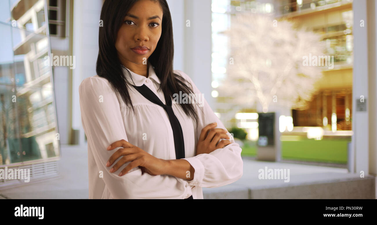 Black woman standing proud pose hi-res stock photography and images - Alamy