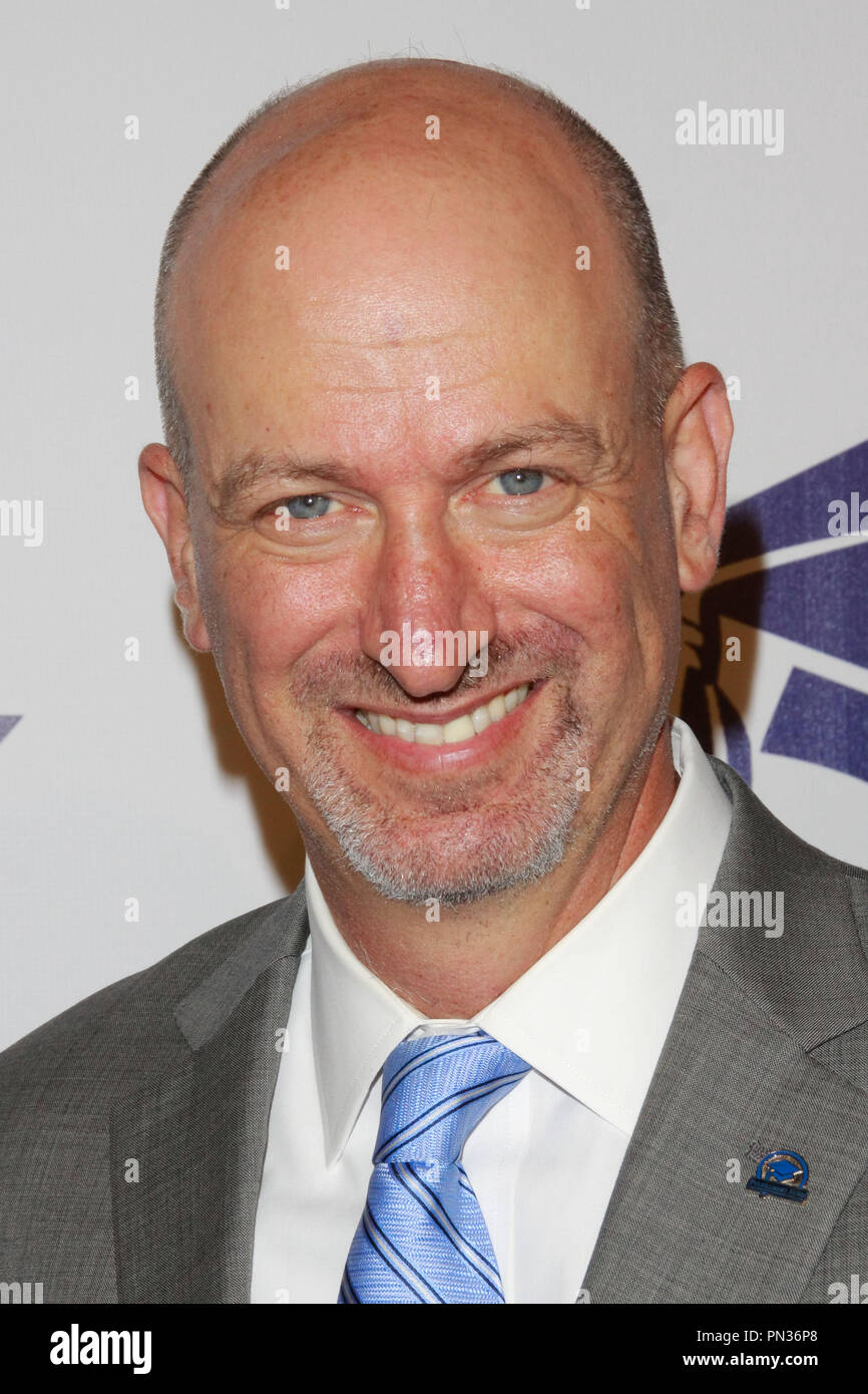 Kenny Rogers at the 20th Annual Fulfillment Fund Stars Benefit Gala ...