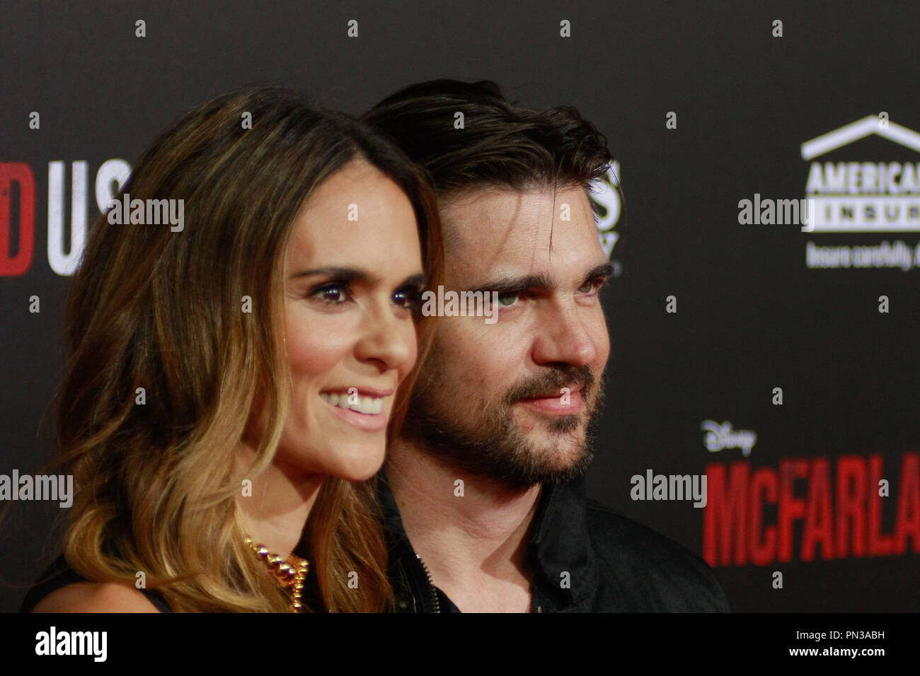 Juanes and wife karen martinez hi-res stock photography and images - Alamy