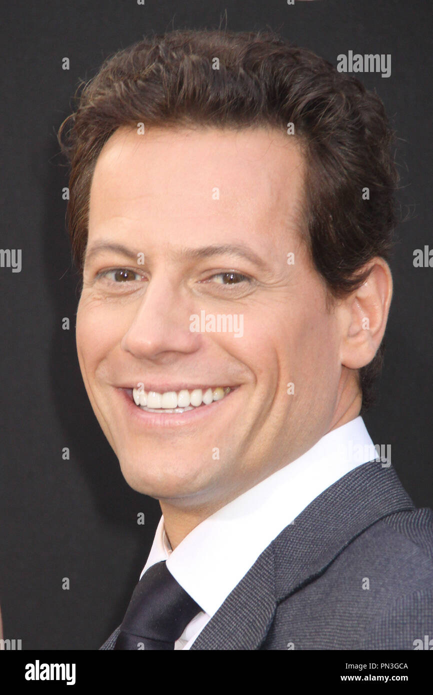 Ioan Gruffudd's Instagram, Twitter & Facebook on IDCrawl