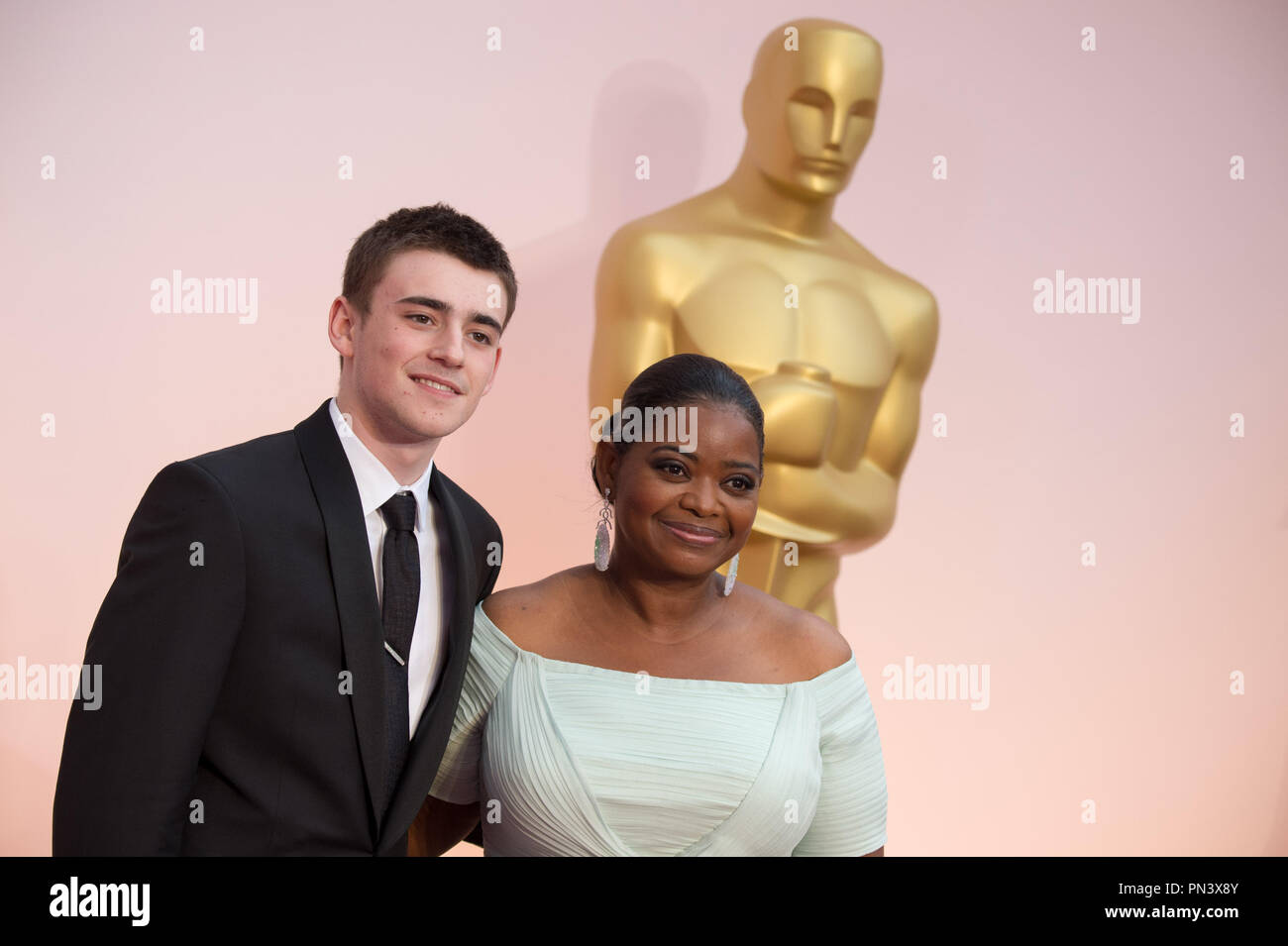 Charlie rowe and octavia spencer hi-res stock photography and images ...