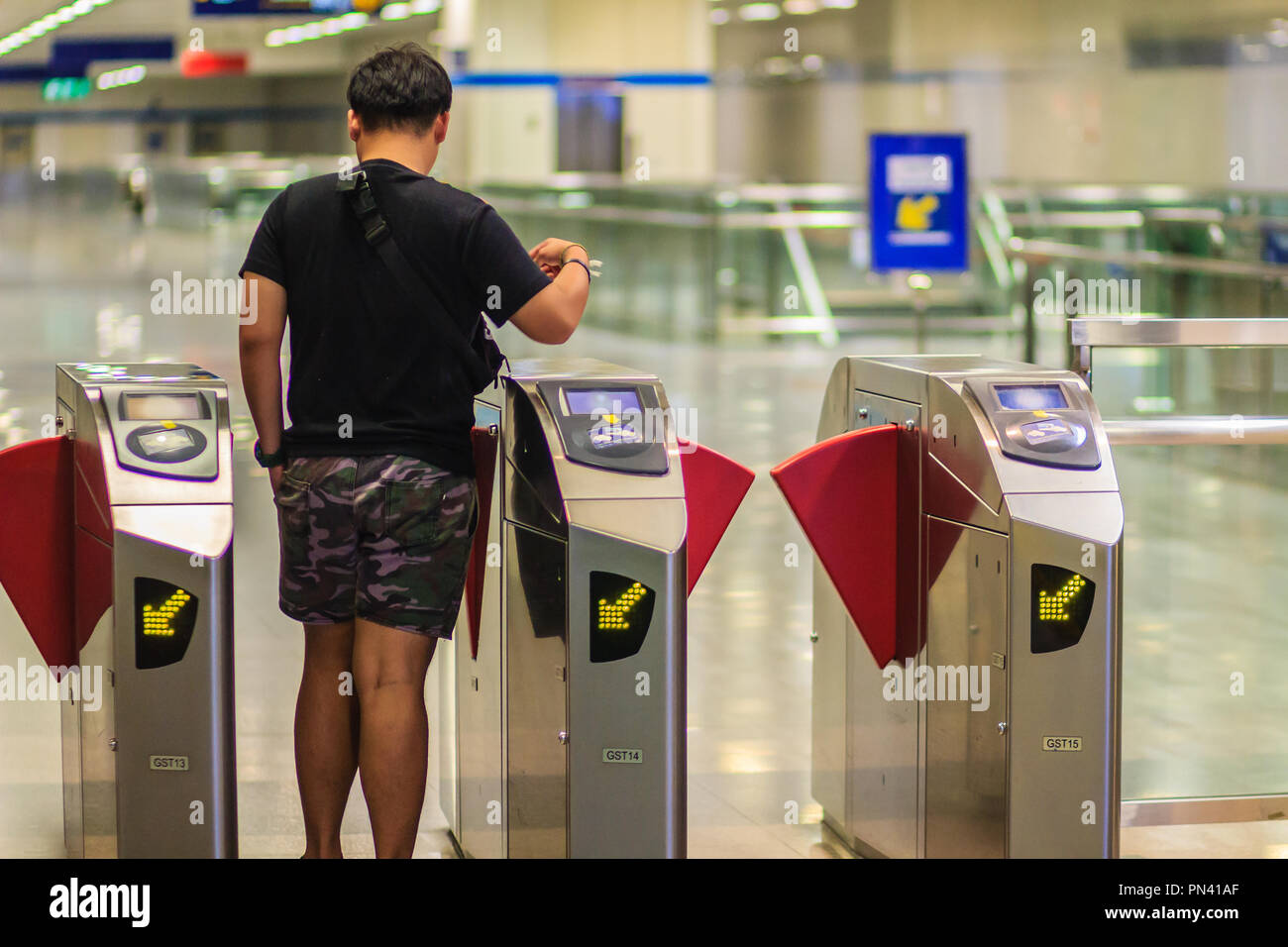 Mtr passage hi-res stock photography and images - Alamy