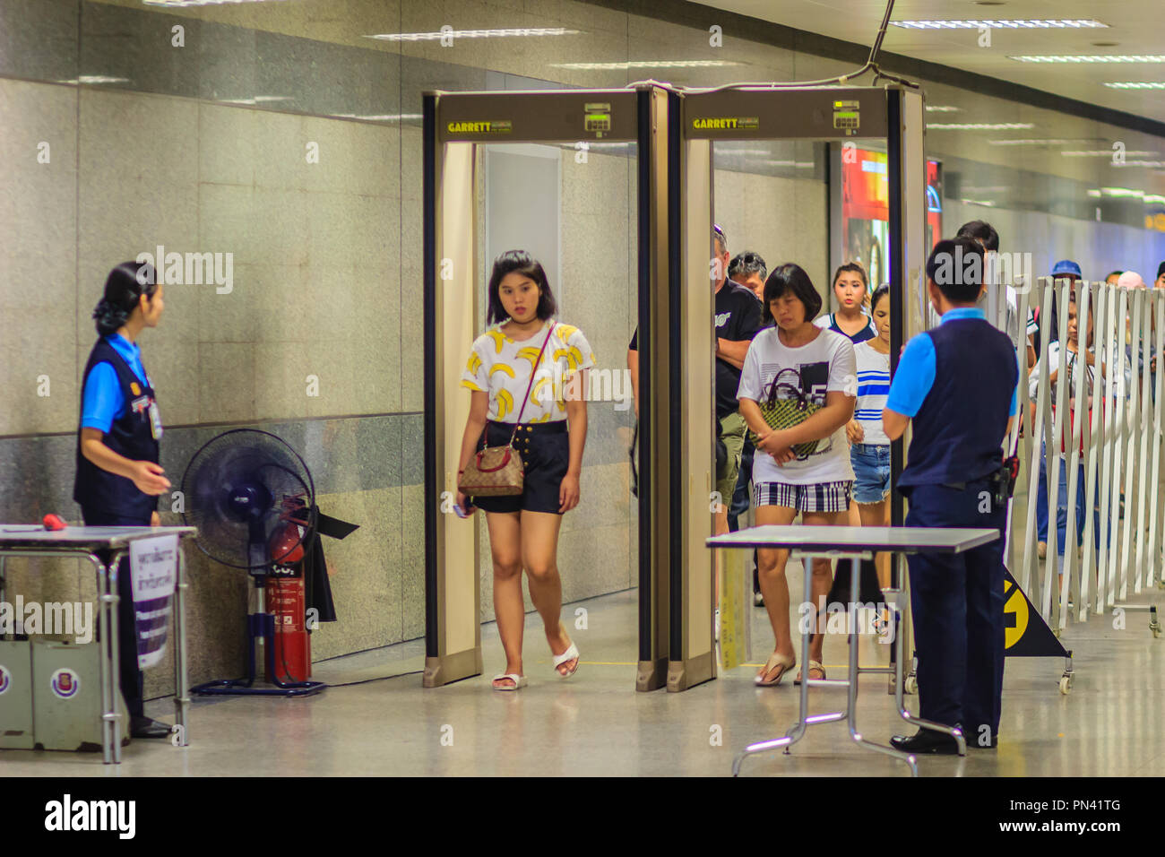 Security screening train station hi-res stock photography and images ...