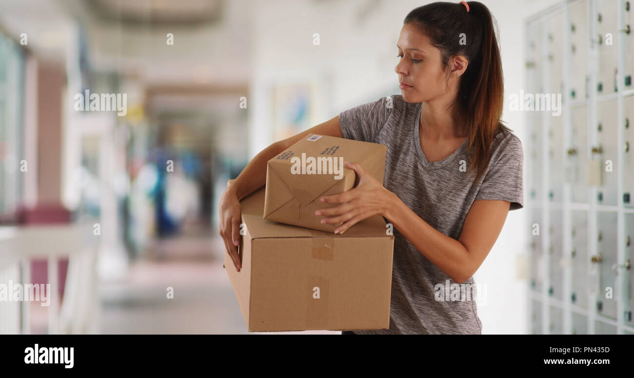 Female Postal Worker Stock Photos & Female Postal Worker Stock Images ...