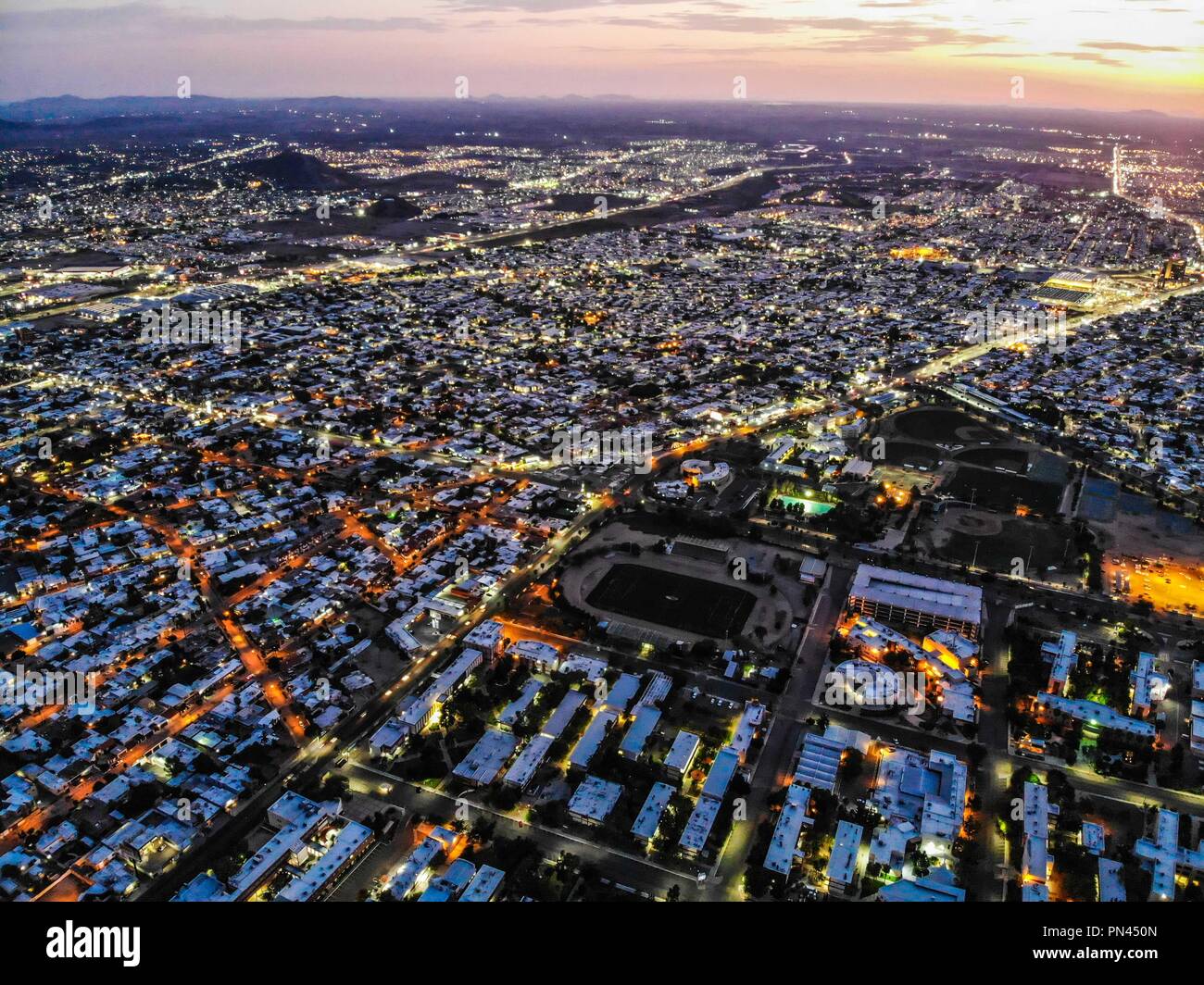 Vista aerea del la ciudad de Hermosillo. Panorámicas de Hermosillo al ...