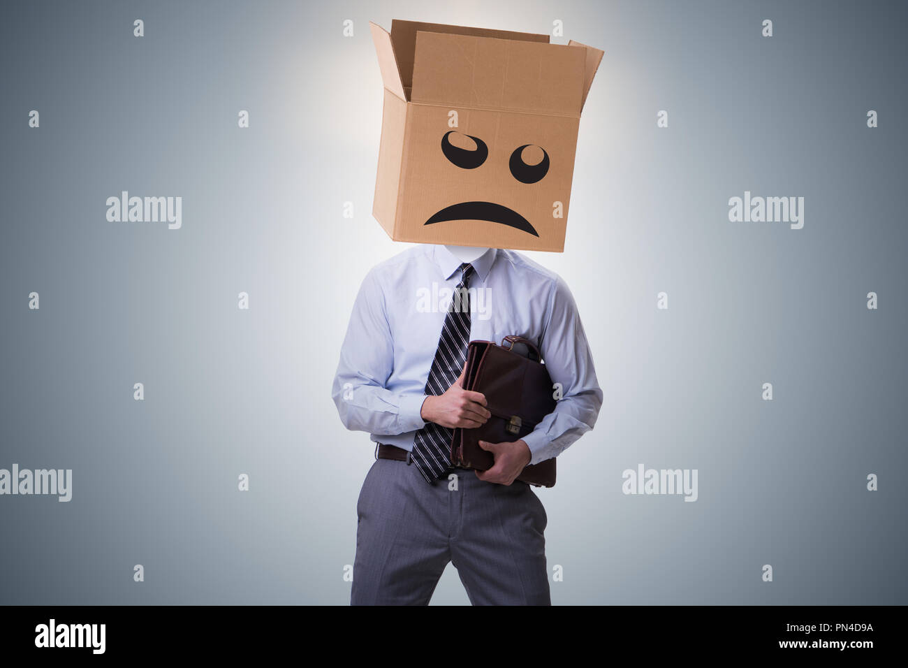 Businessman cardboard box mask hi-res stock photography and images - Alamy
