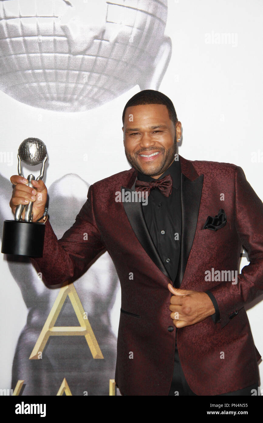 Anthony anderson red carpet event hi-res stock photography and images ...