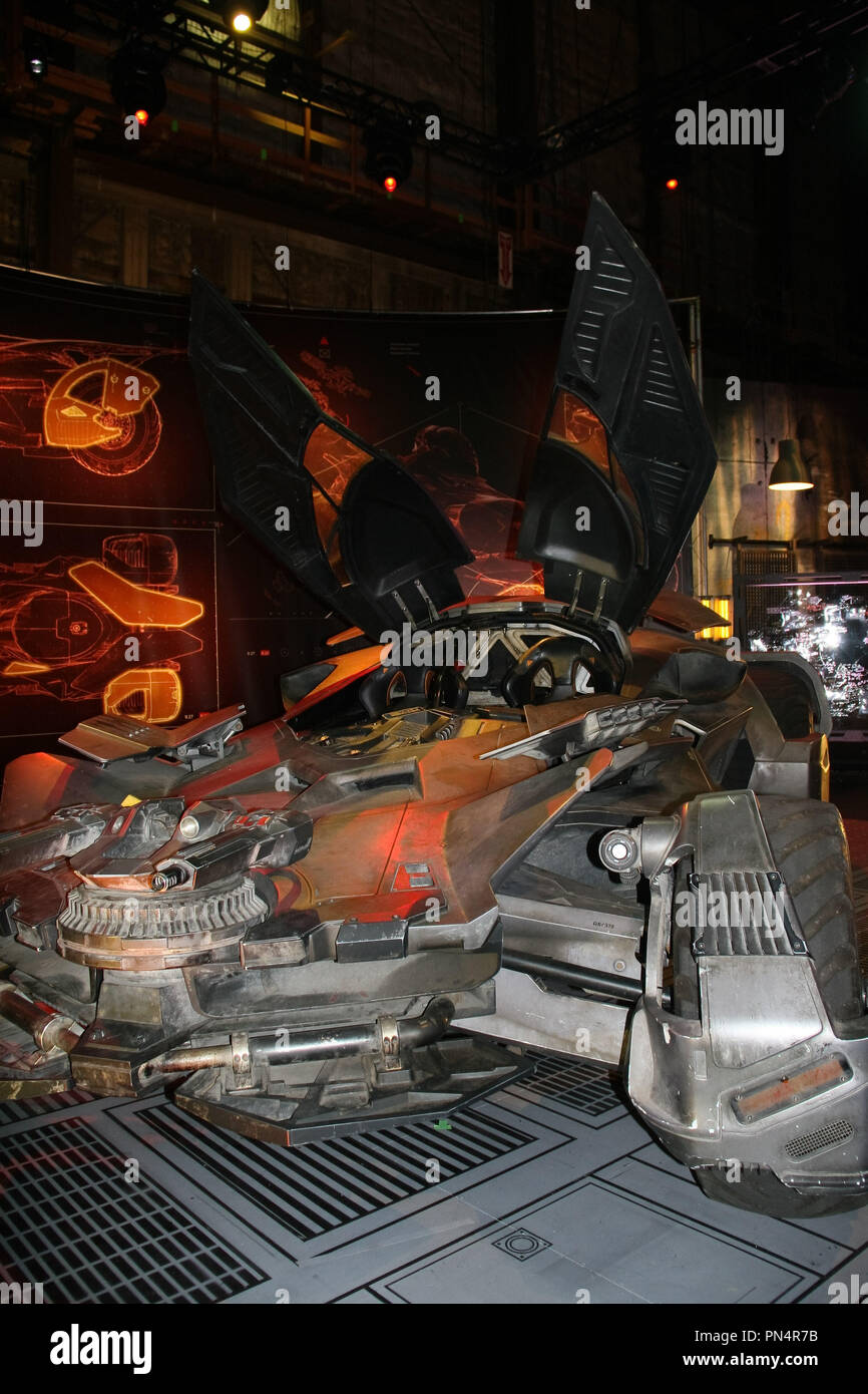 Atmosphere 03/18/2016 "Batman v Superman: Dawn of Justice" Press ...