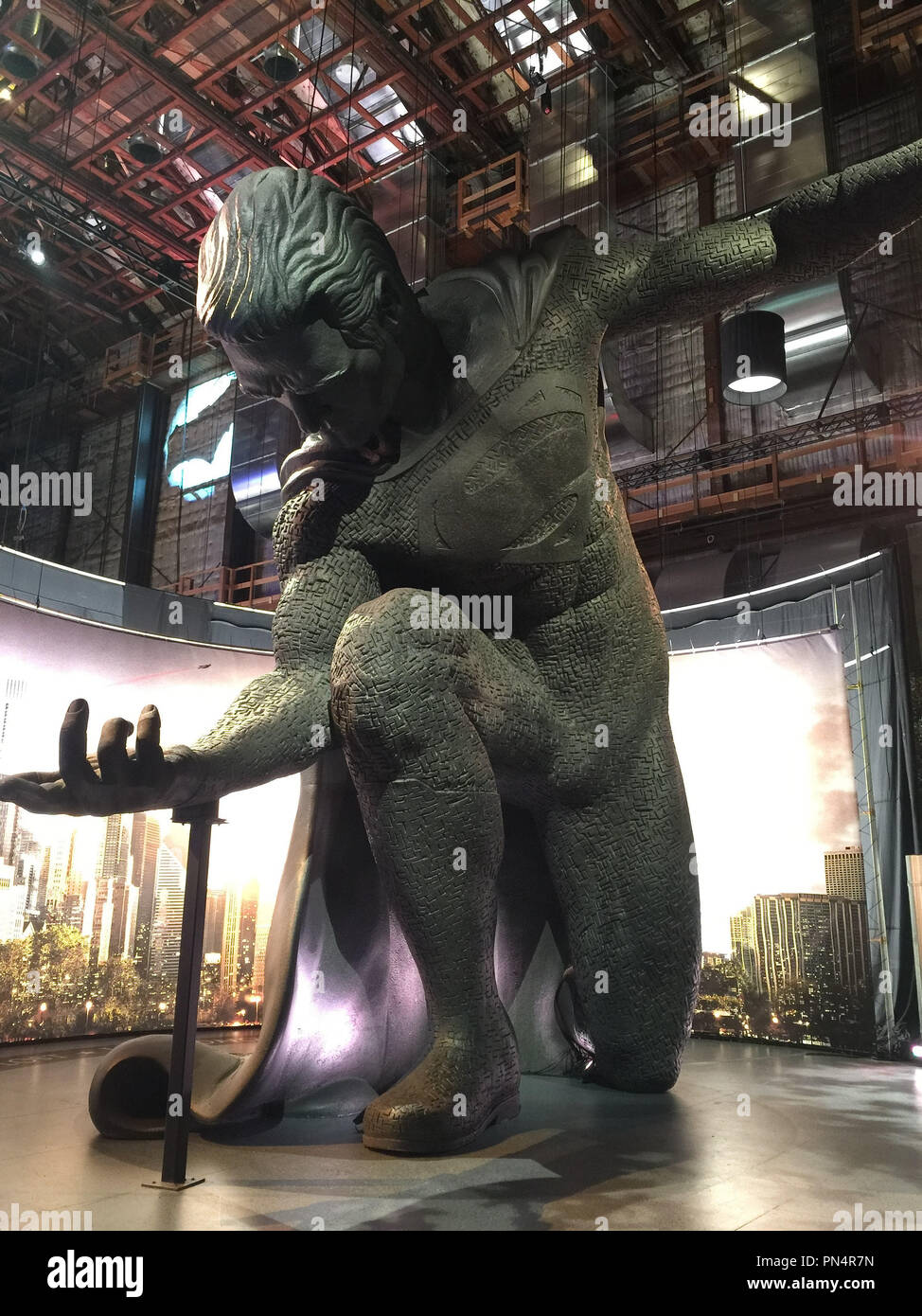 Atmosphere 03/18/2016 "Batman v Superman: Dawn of Justice" Press ...