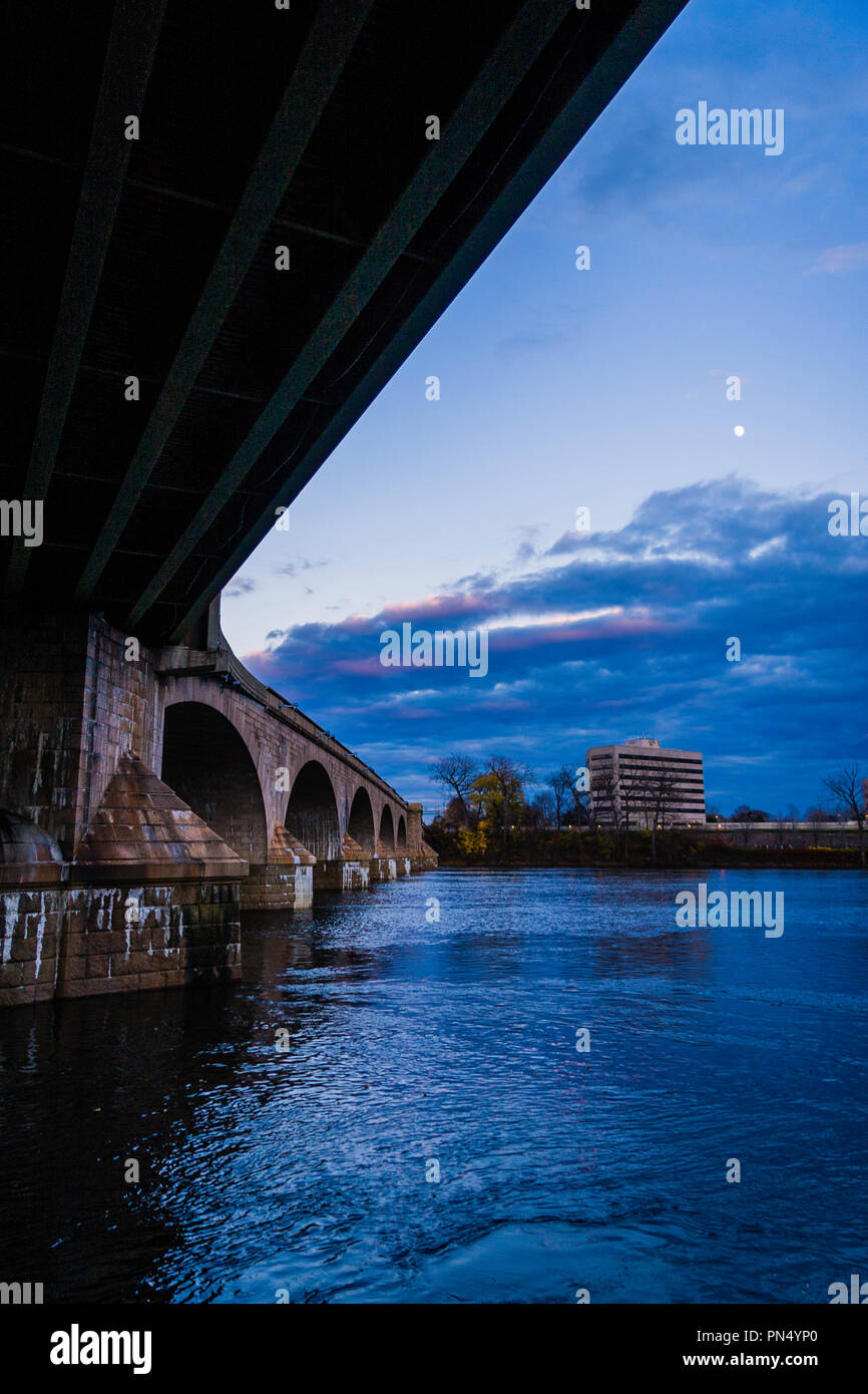 Founders bridge hi-res stock photography and images - Alamy