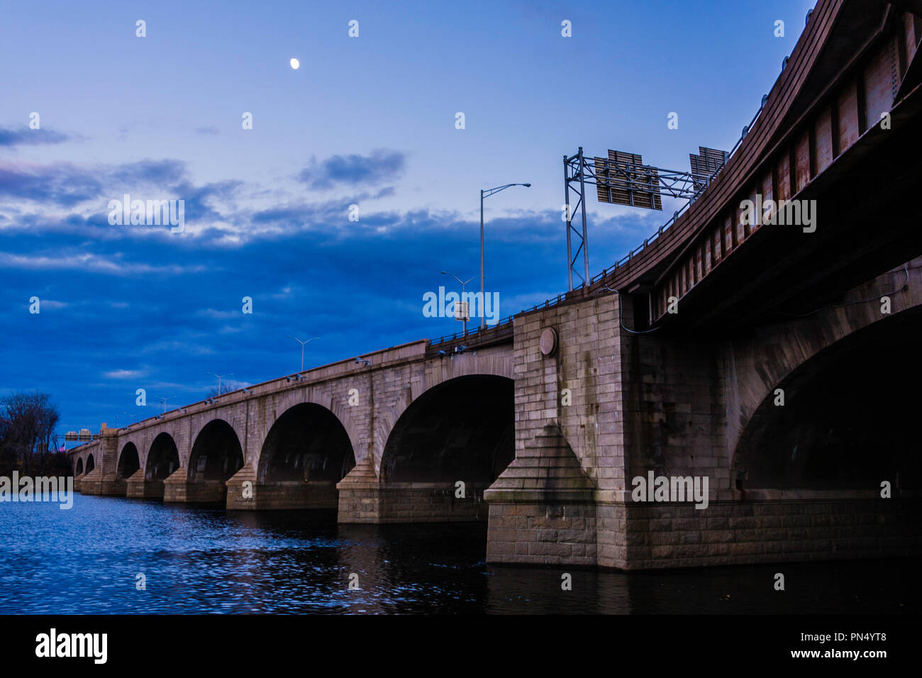 Hartford ct founders bridge hi-res stock photography and images - Alamy