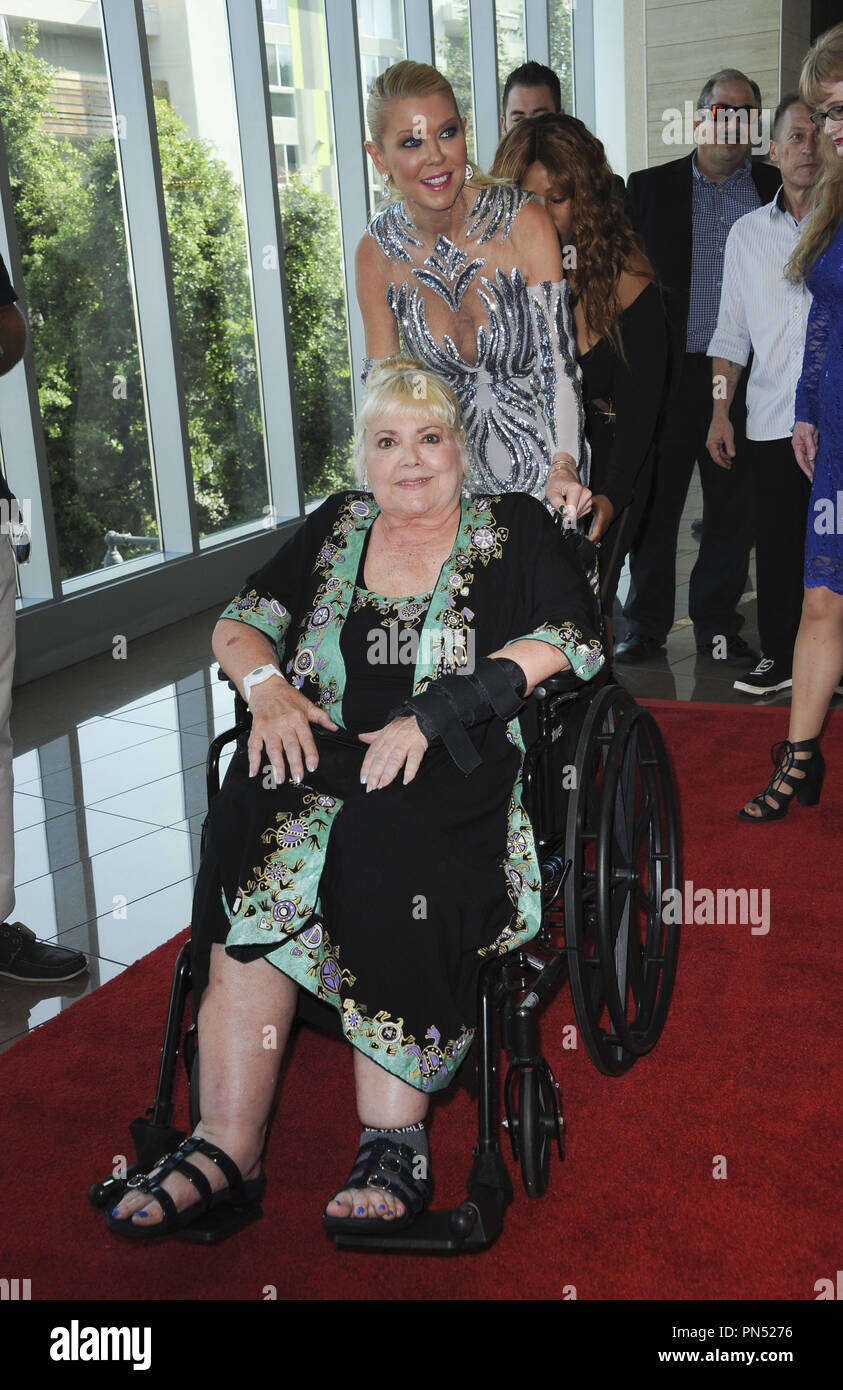 Premiere The Last Sharknado: It's About Time Featuring: Donna Reid ...