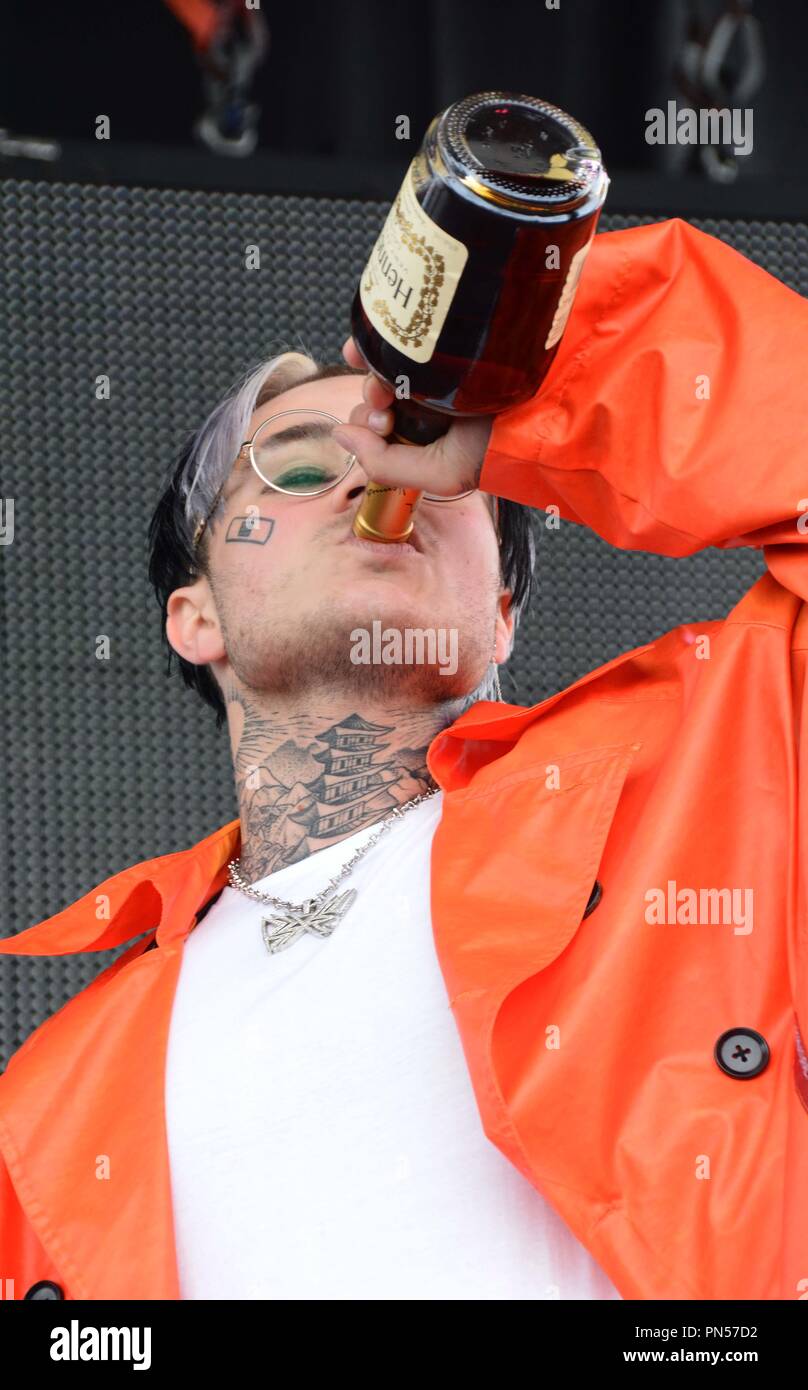 Billboard Hot 100 Featuring: Bexey Where: NYC, New York, United States ...