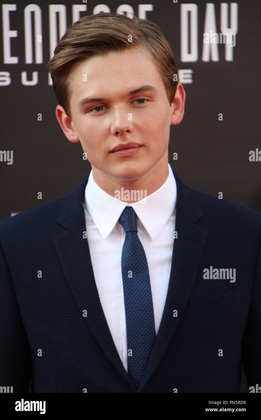 Garrett wareing independence day hi-res stock photography and images ...