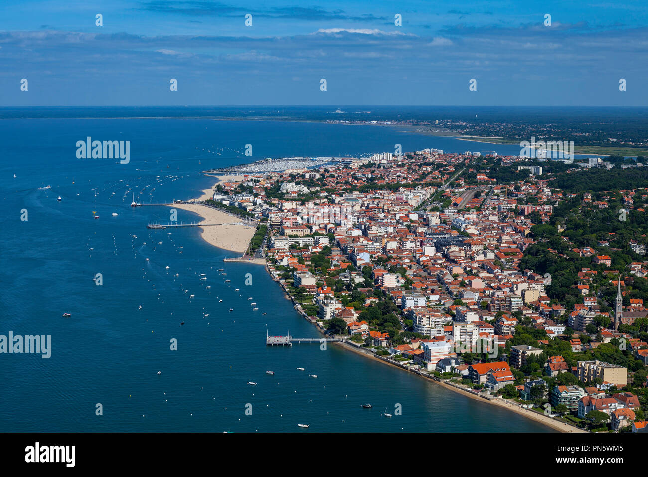Arcachon beach hi-res stock photography and images - Alamy