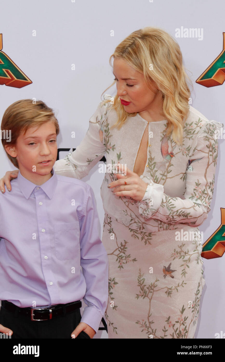 Kate Hudson and son Ryder Robinson at the World Premiere of Dreamworks ...