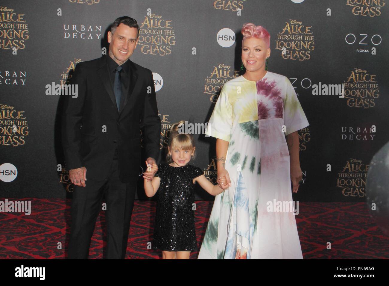 Alecia Beth Moore Husband