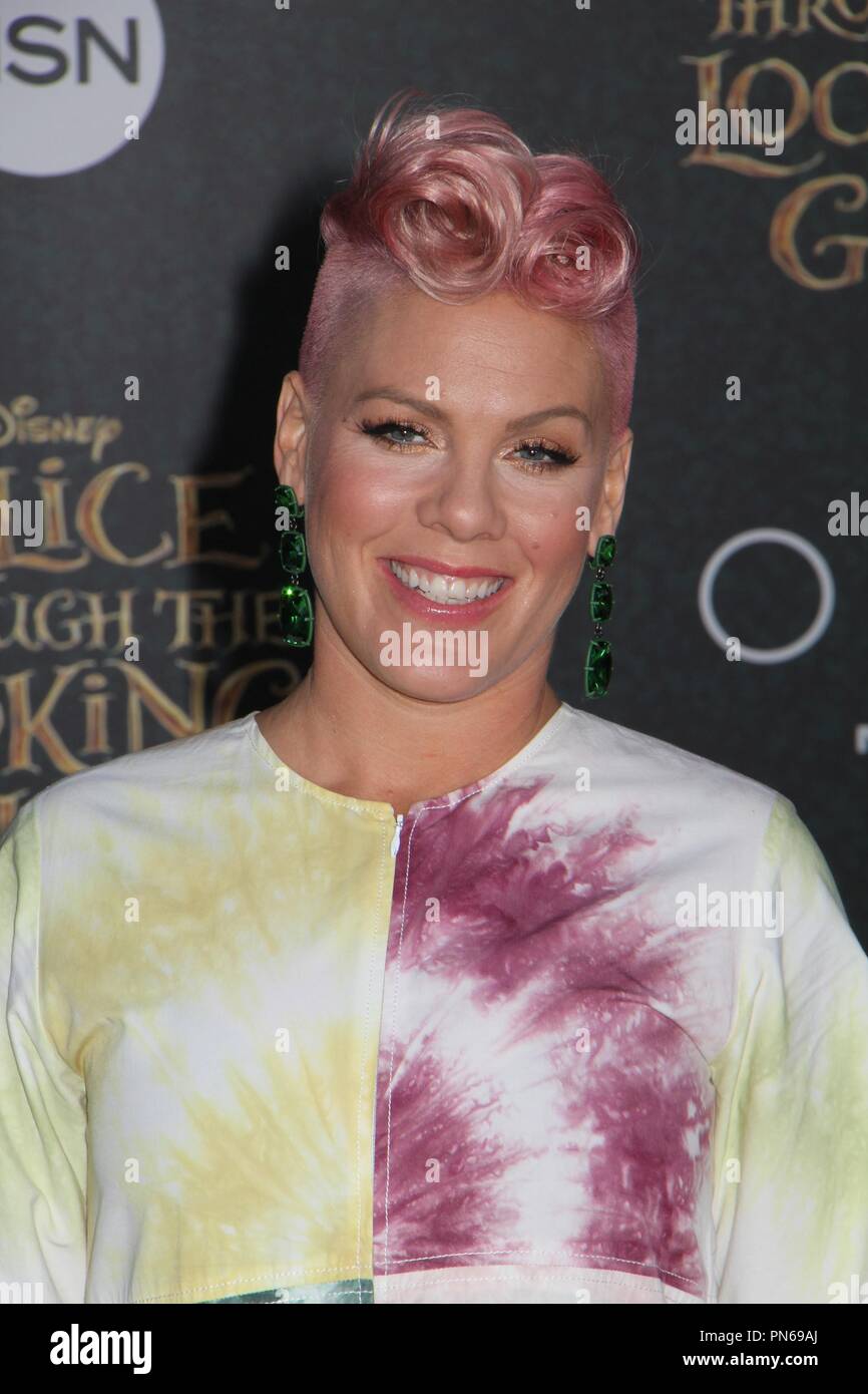 Alecia beth moore hi-res stock photography and images - Alamy
