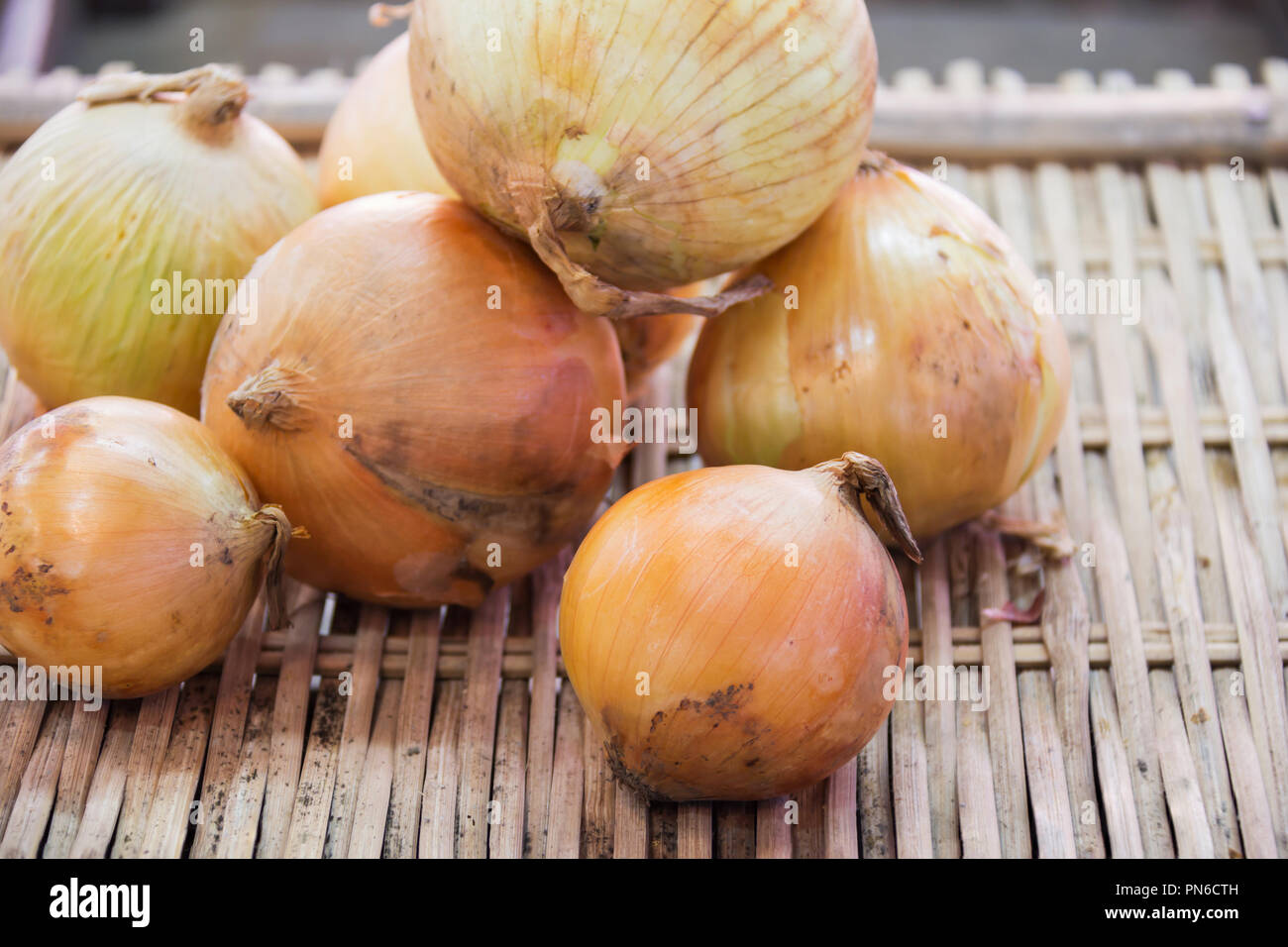 Fresh onion in a market Stock Photo - Alamy