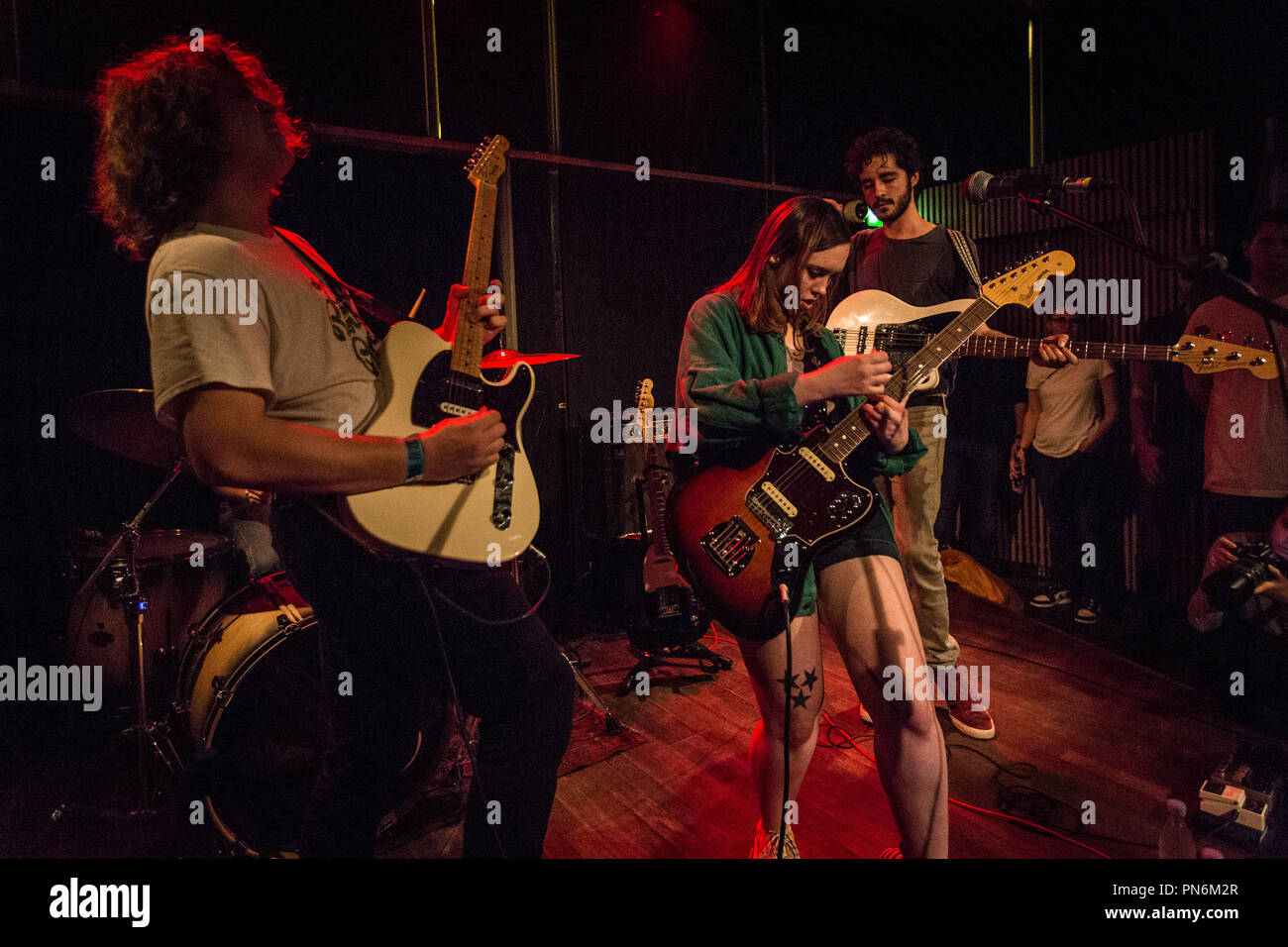 Soccer mommy singer hi-res stock photography and images - Alamy